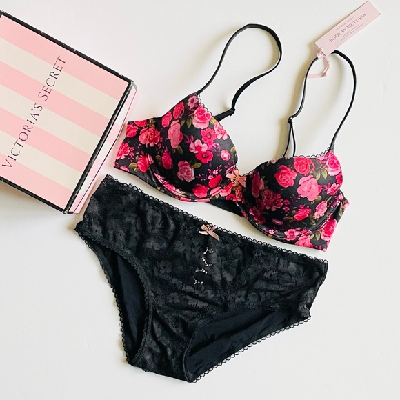 Victoria's Secret | Intimates & Sleepwear | 32c Small Victorias Secret ...